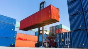 How to Calculate the Chargeable Weight for Air & Sea Freight Shipping | DFH